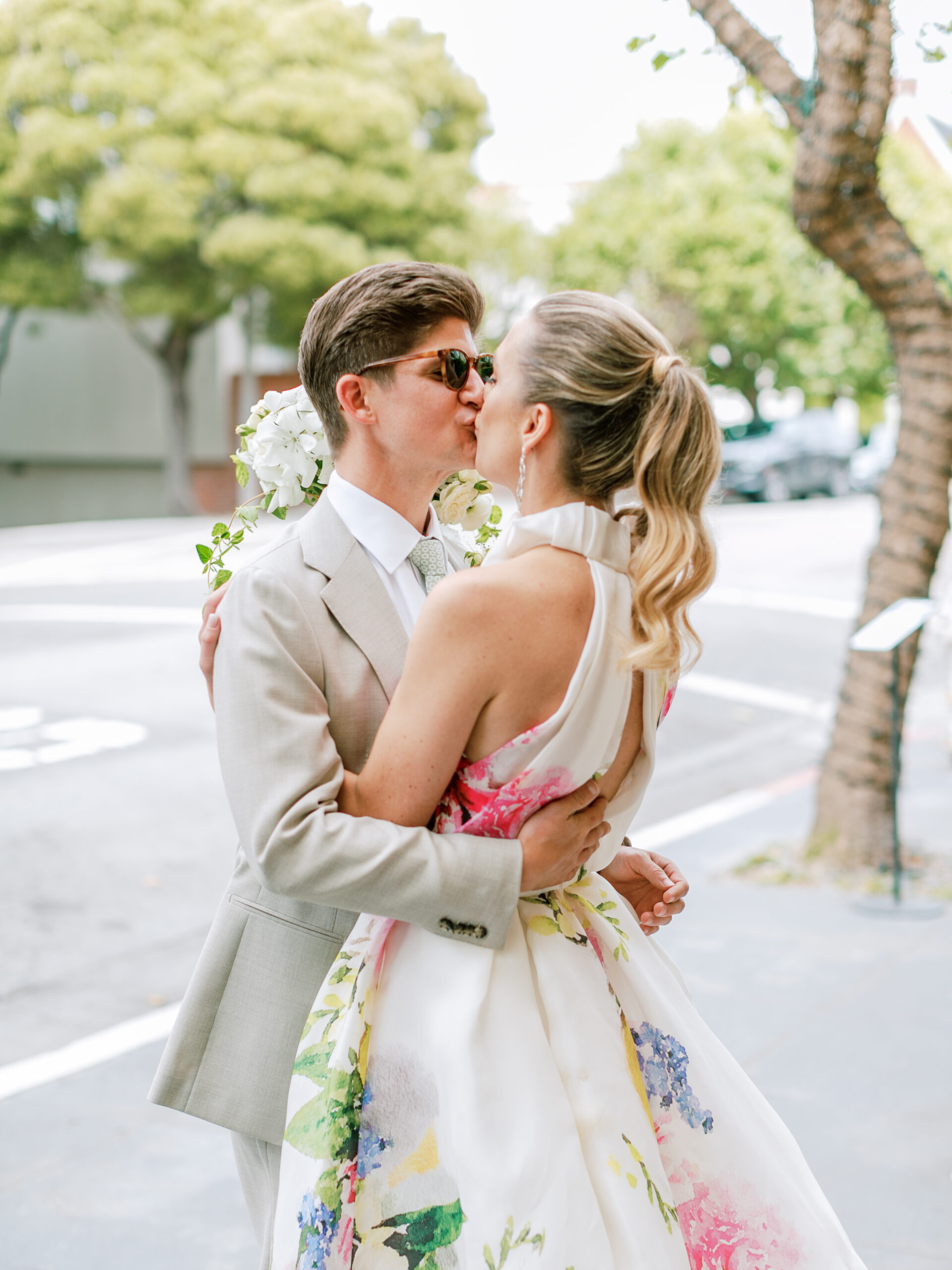 Colorful Floral Inspired Flood Mansion Wedding - oliviamarshall.com