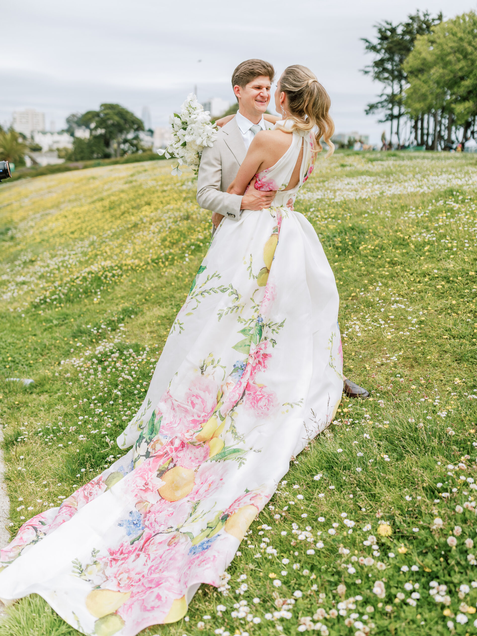 Colorful Floral Inspired Flood Mansion Wedding - oliviamarshall.com